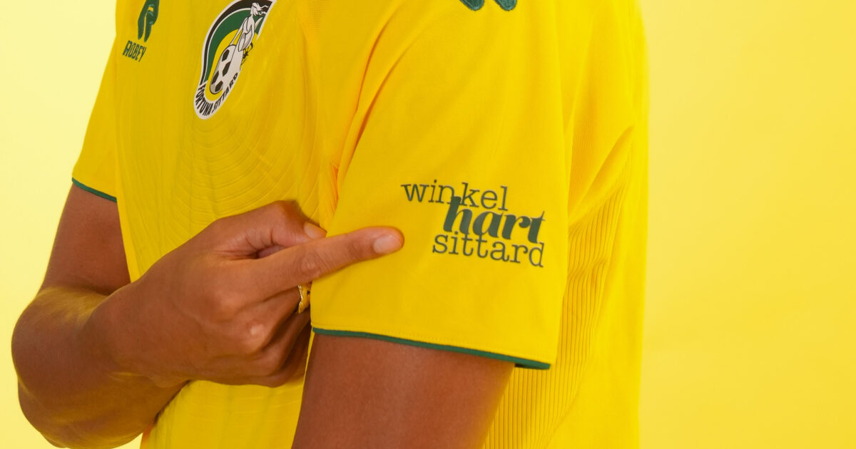 Fortuna Verbindt en Winkelhart op shirt tegen Go Ahead | Fortunasittard.nl